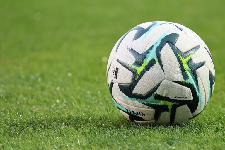 Ligue 2 saison 2025-2026 : Le calendrier complet de la saison ...